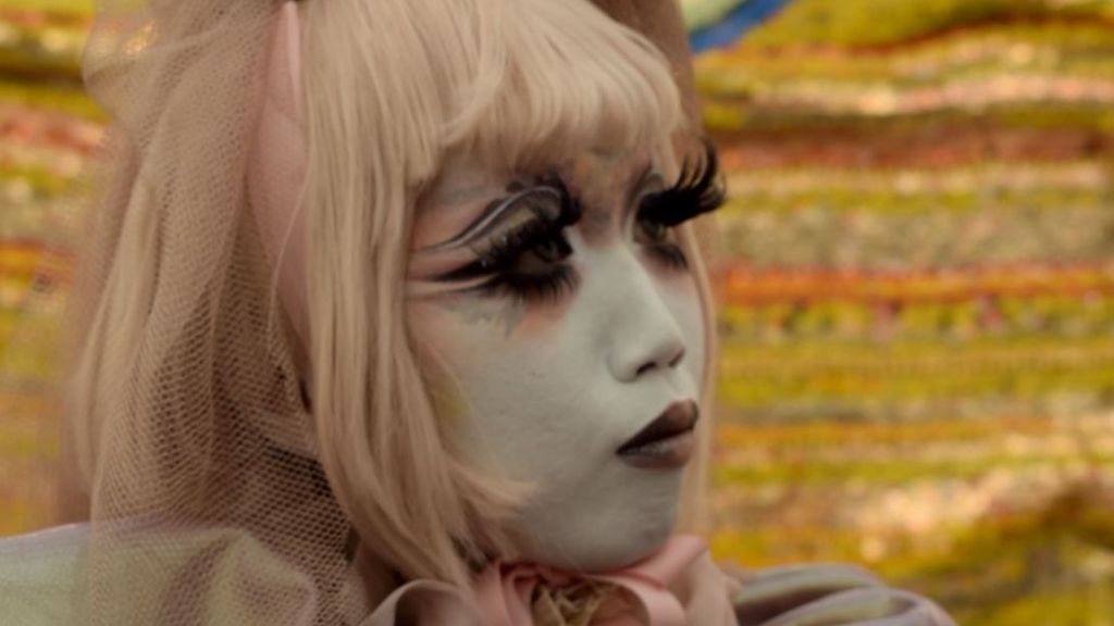 Living art: Meet Japan's ethereal fashion icon - BBC Reel