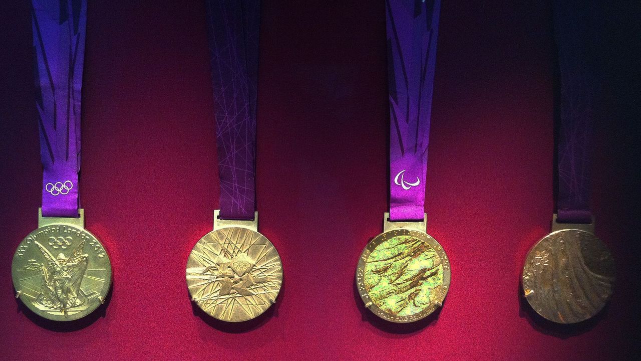 Olympic Gold Medal 2012 Beijing 2008 Vs. London 2012 Design Comparison