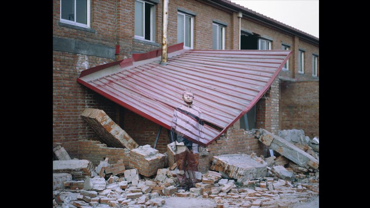 Liu Bolin: Can you spot the ‘invisible man’? - BBC Culture