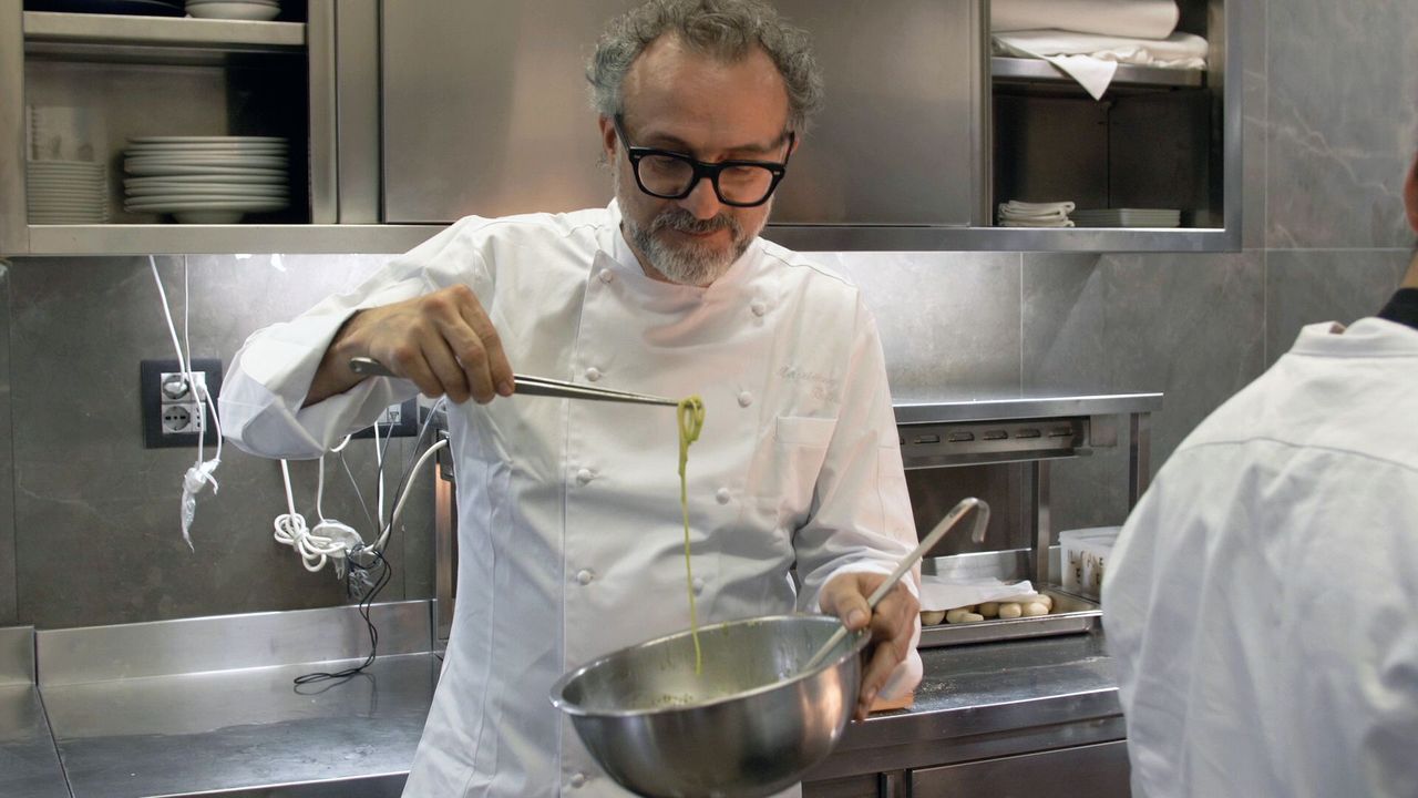 How to cook a stew in a volcano - BBC Reel