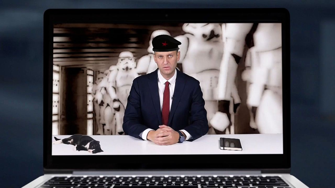 A Russian Spy Story: Vladimir Putin and his time in the KGB - BBC Reel