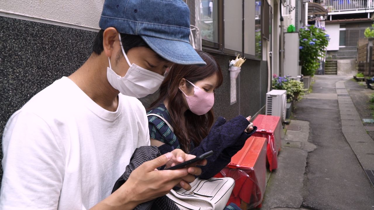 The dangers of idolising successful people - BBC Reel