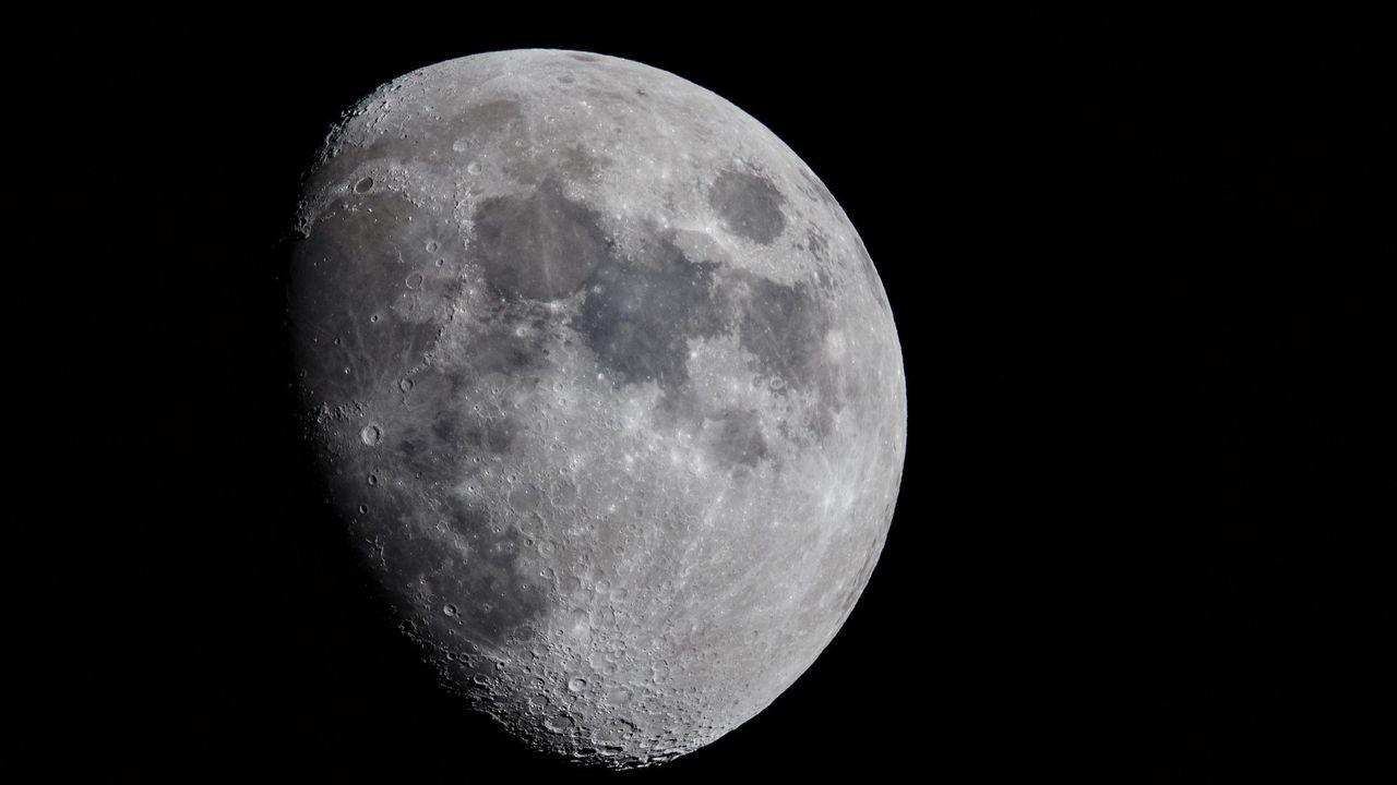 The art of taking the very, very long view of time - BBC Reel