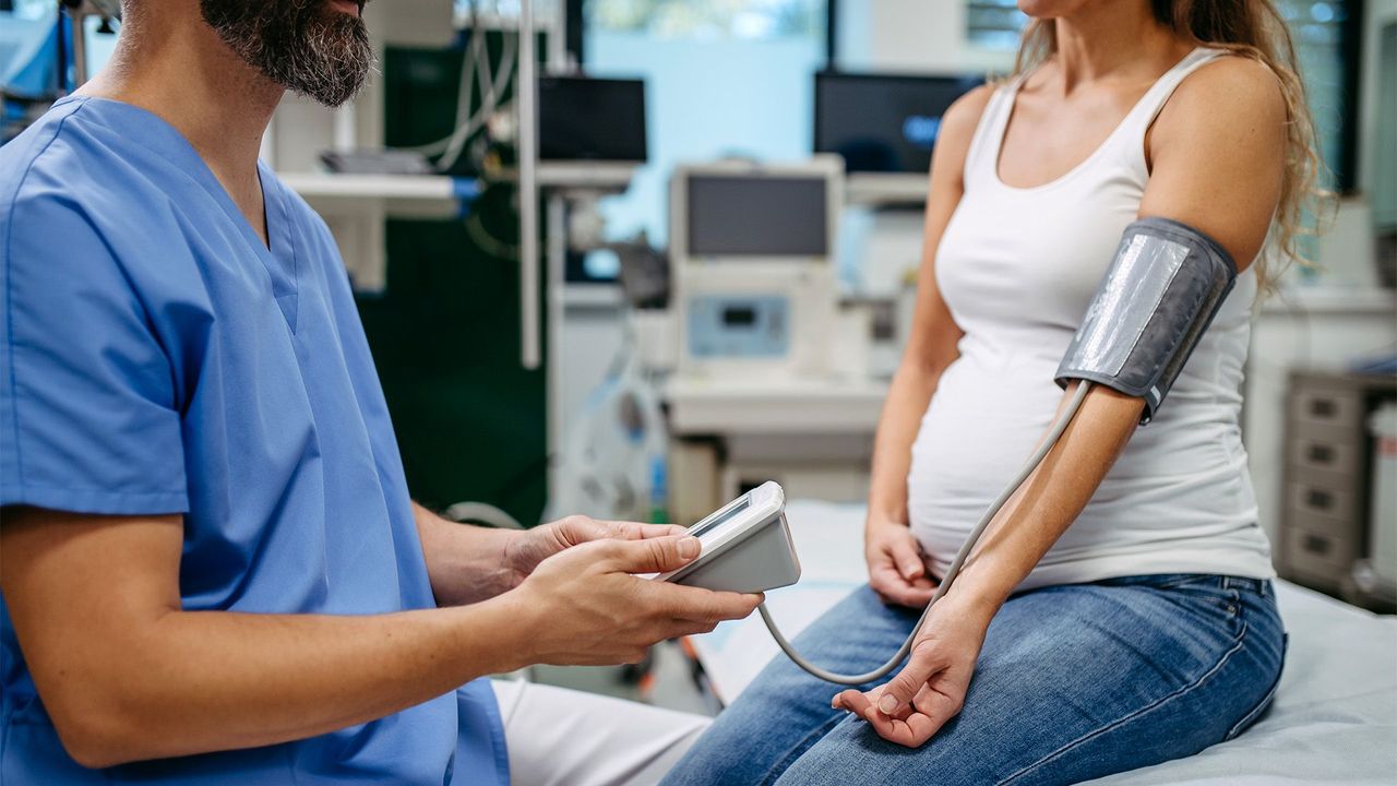 Eclampsia In A Pregnant Woman Preeclampsia And Eclampsia: The
