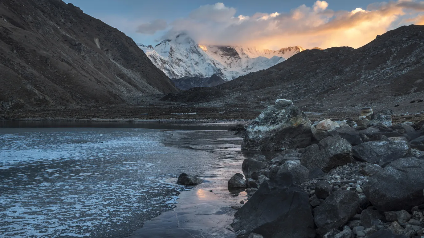 'Why I recover the bodies of the drowned' - BBC Reel