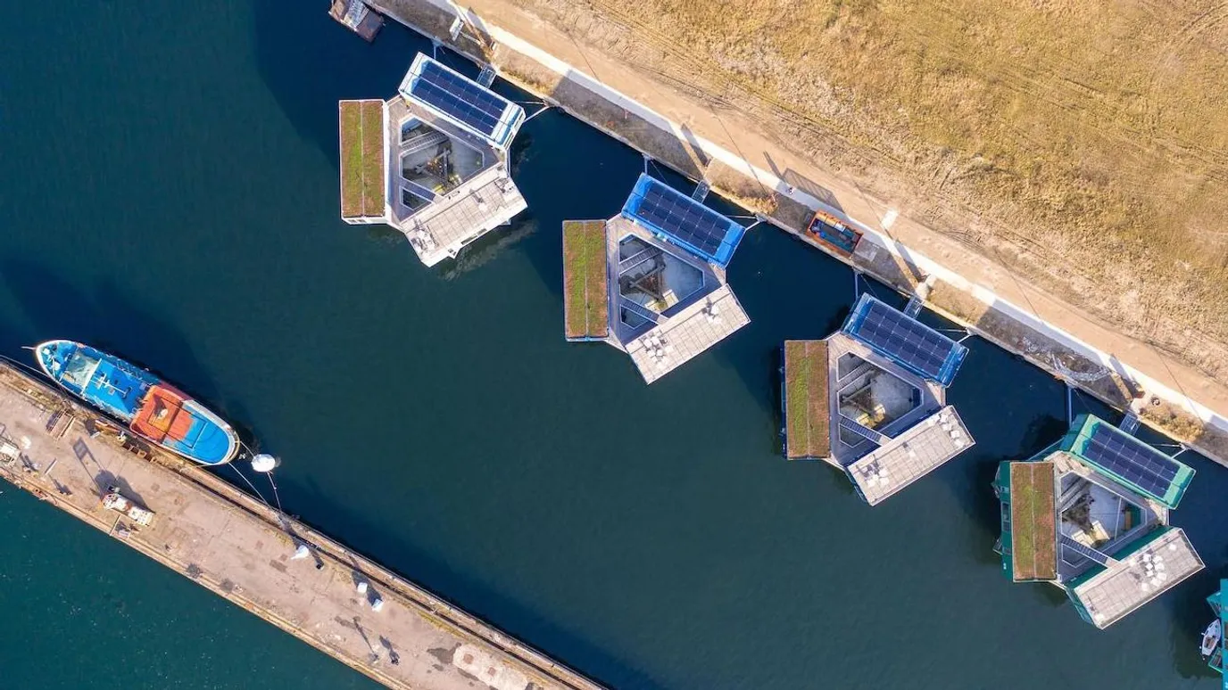 The journey to net zero housing - BBC Reel