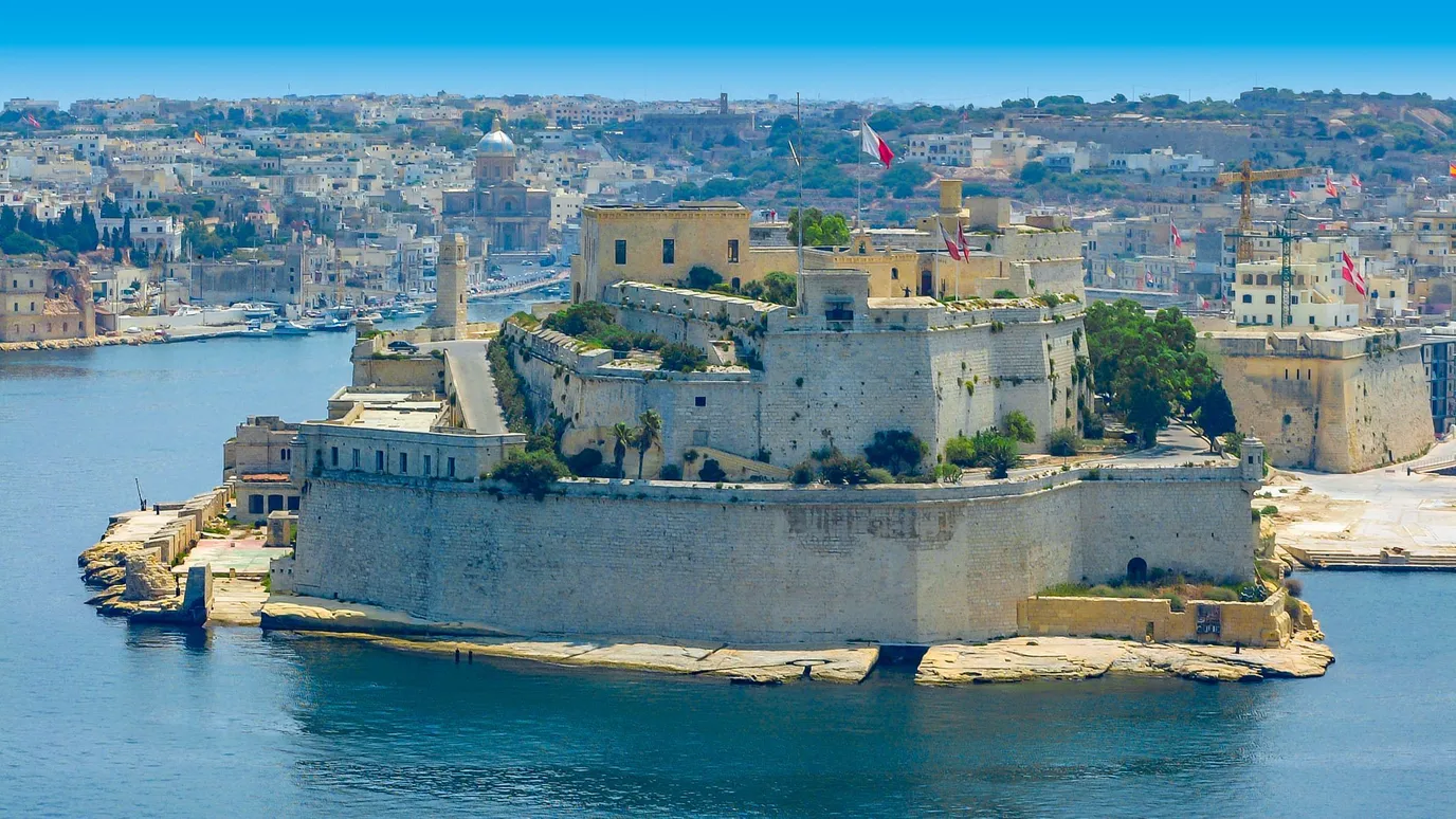 The fortress at the heart of 'bloodiest siege in history' - BBC Reel