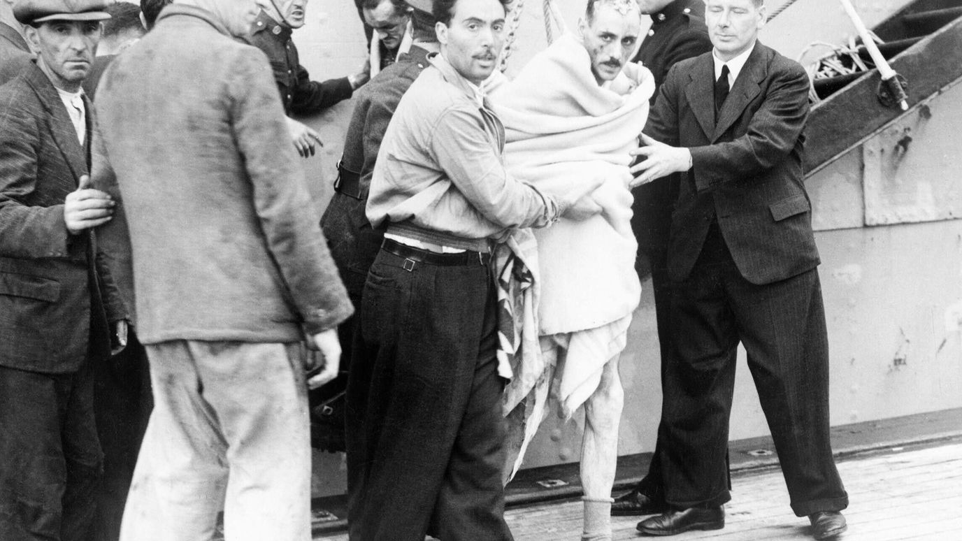 The voices of survivors from the sinking of the SS Athenia - BBC Reel