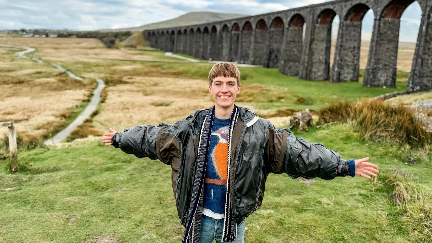 Francis Bourgeois' great British rail adventure - BBC Reel