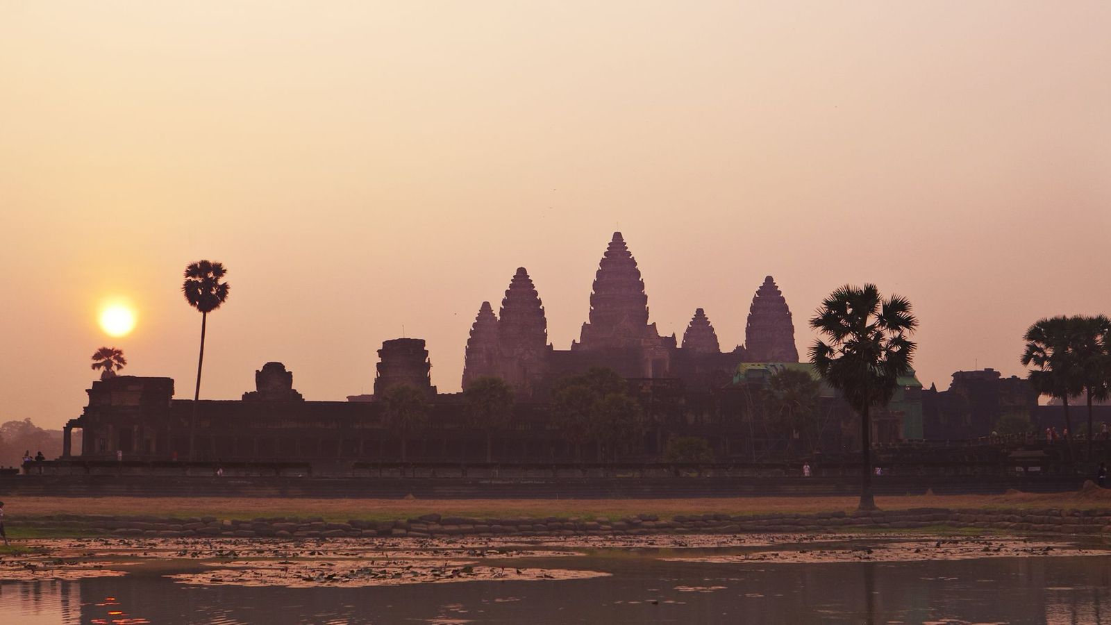 Phnom Penh - BBC Travel
