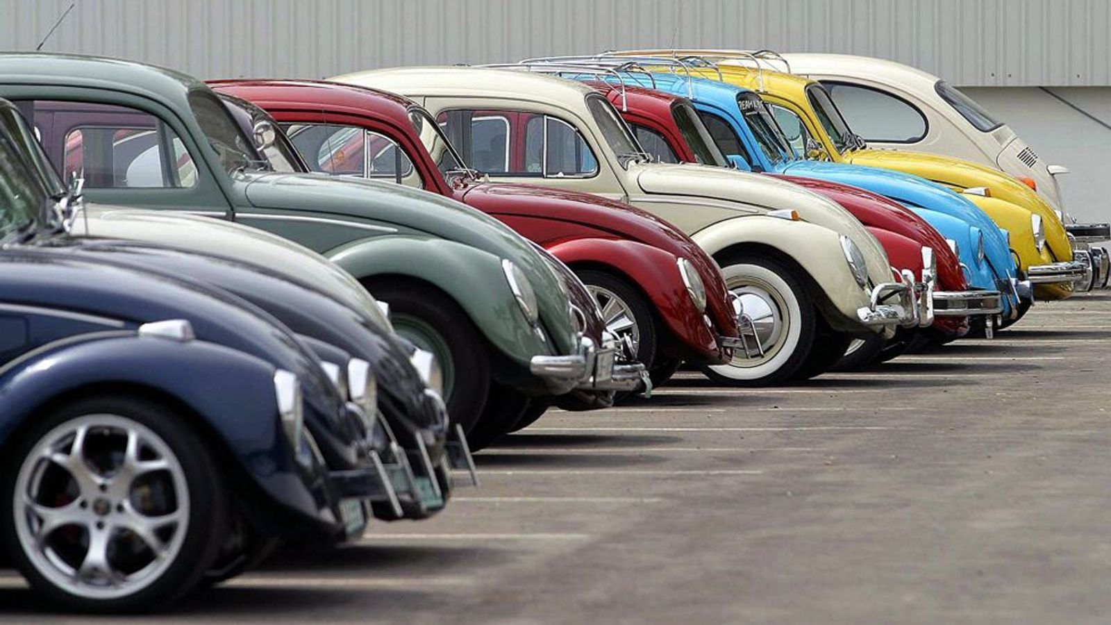 The VW Beetle: How Hitler’s idea became a design icon - BBC Culture