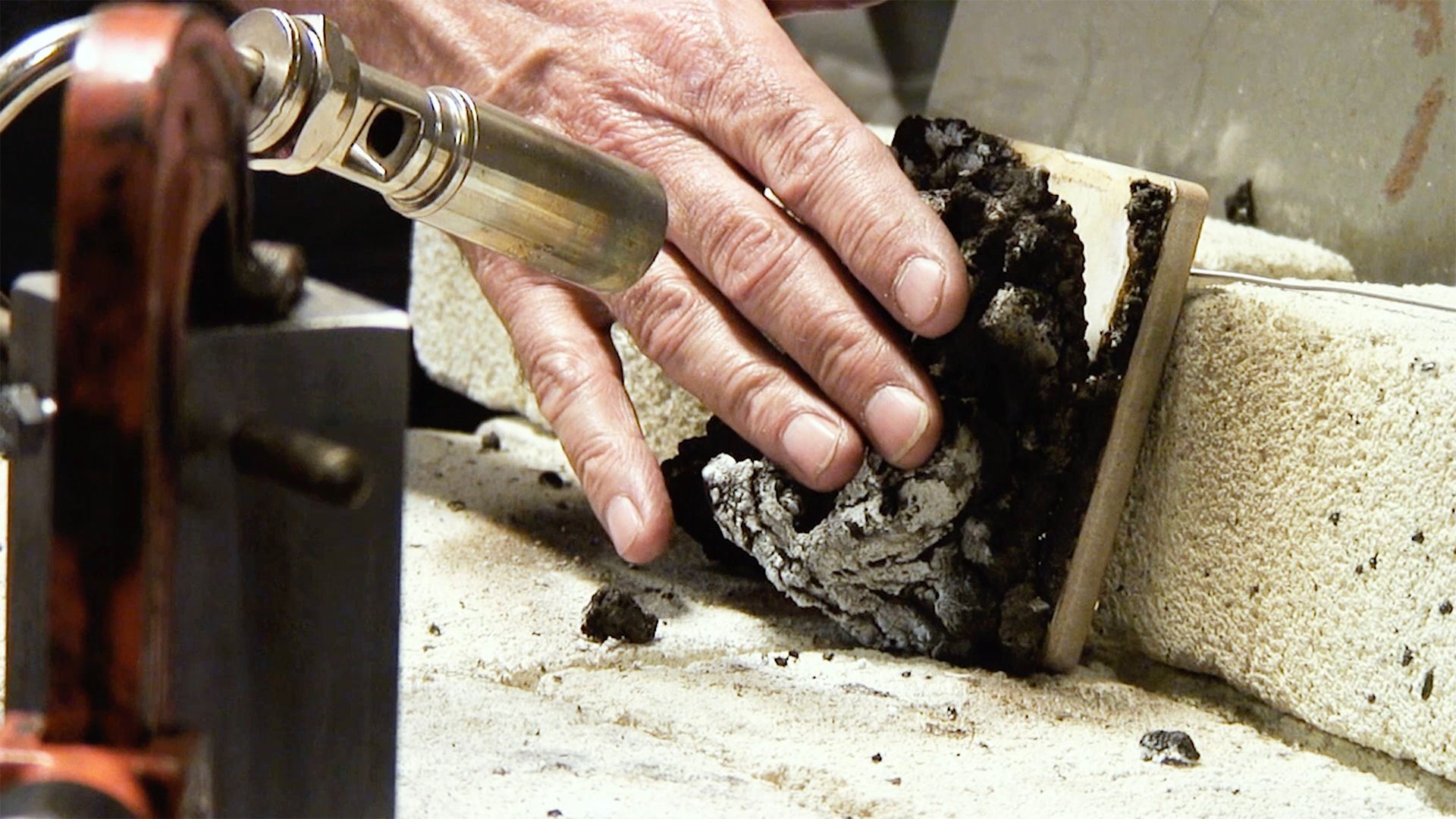 The substance that 'can withstand 75 nuclear blasts' - BBC Reel