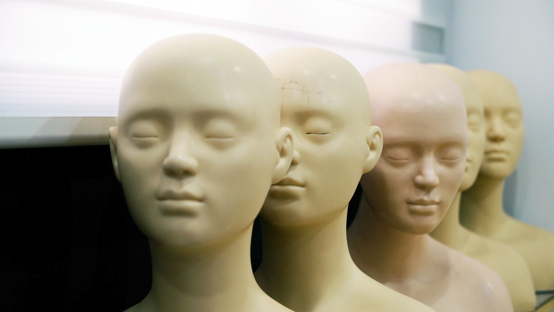 The dancing Rabbi crossing boundaries - BBC Reel