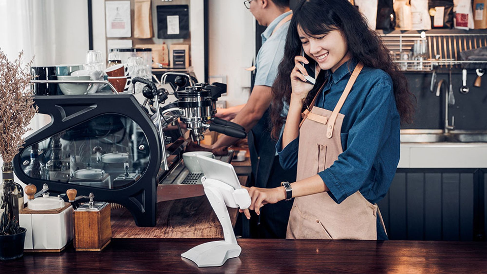 Beyond Analytics: Augmented Intelligence for Business Insights- Article