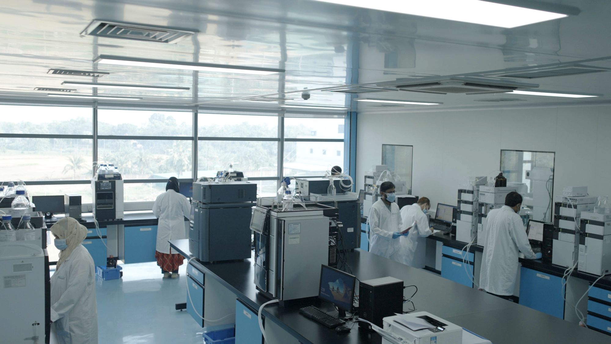 bangladeshs-burgeoning-pharmaceuticals-article