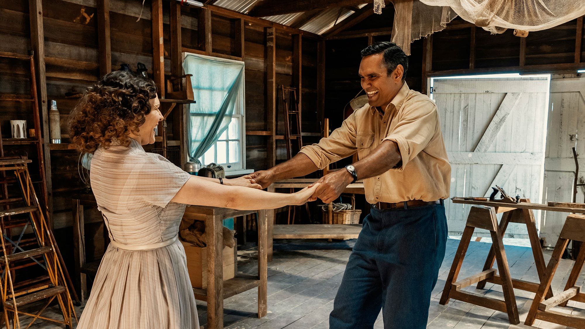 Dreams versus reality: The real stories of the Ten Pound Poms - Article