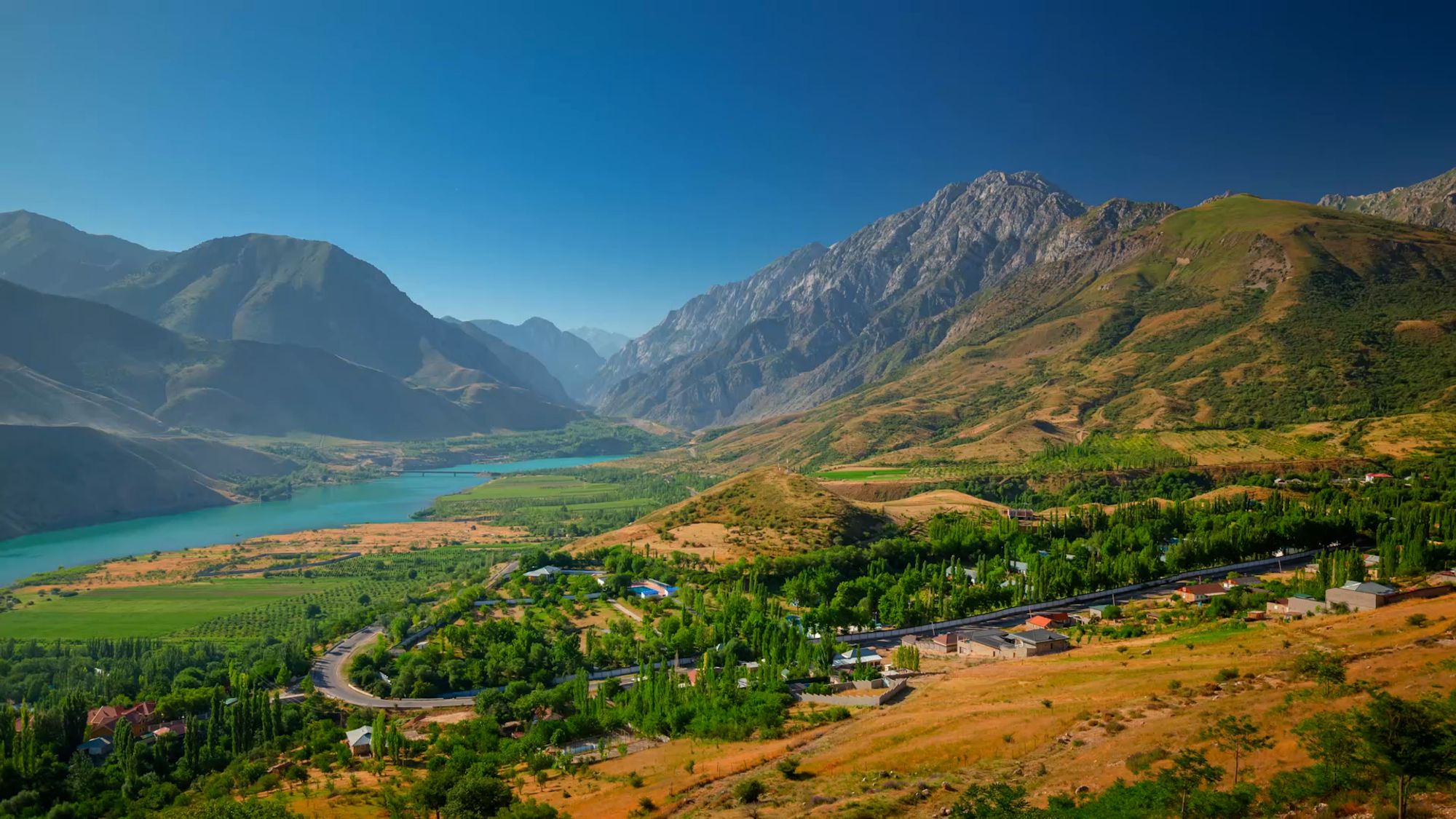 Exploring Uzbekistan Whatever the Season