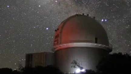 Moon hoax? Five reasons why the landings were real - BBC Reel