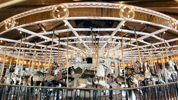 BBC - Travel - America’s best carousels
