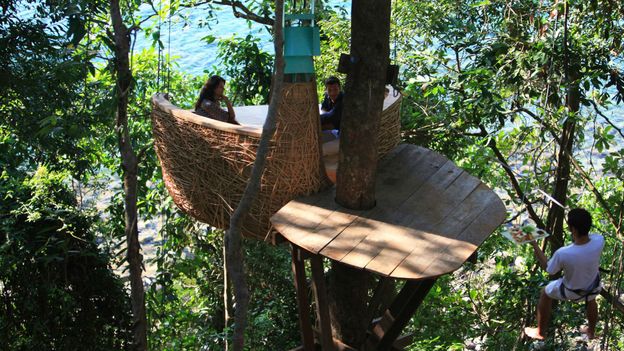 Dine in the treetops in Thailand