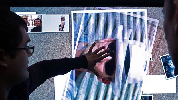 How to make your TV a touchscreen