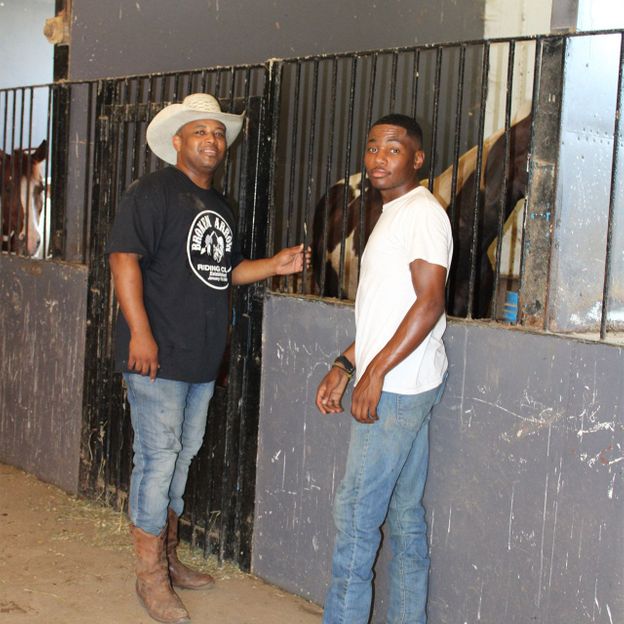 The black cowboys of Chicago's South Side - BBC Travel
