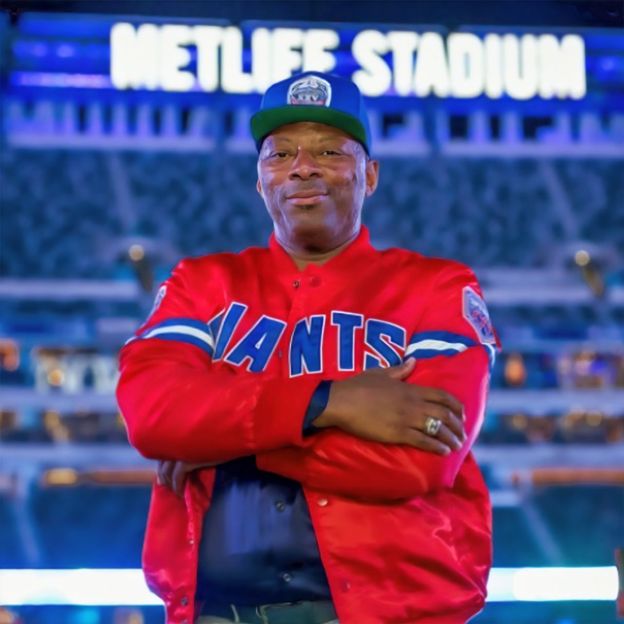 How a Super Bowl champion is re-igniting the iconic brand Starter - BBC ...