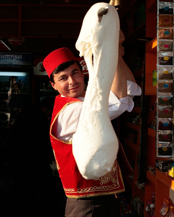 Dondurma: The Turkish ice cream eaten with a knife and fork - BBC Travel