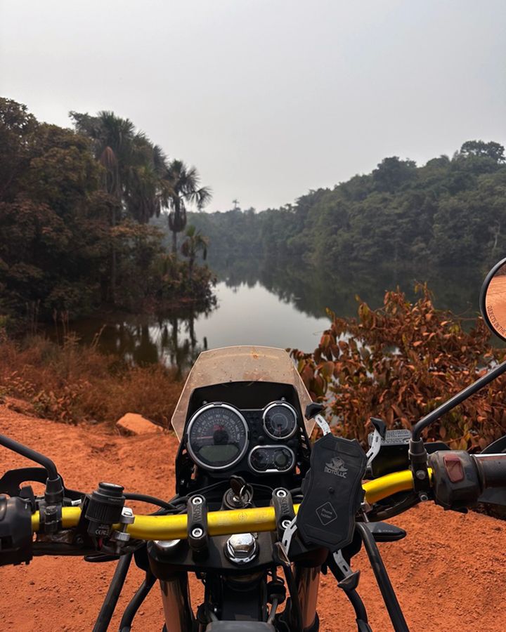 The 900km Amazon highway that's dividing a nation - BBC Travel