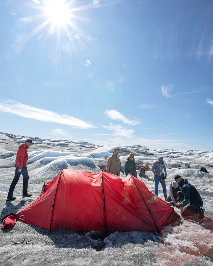 Camping on the world's largest island of ice - BBC Travel