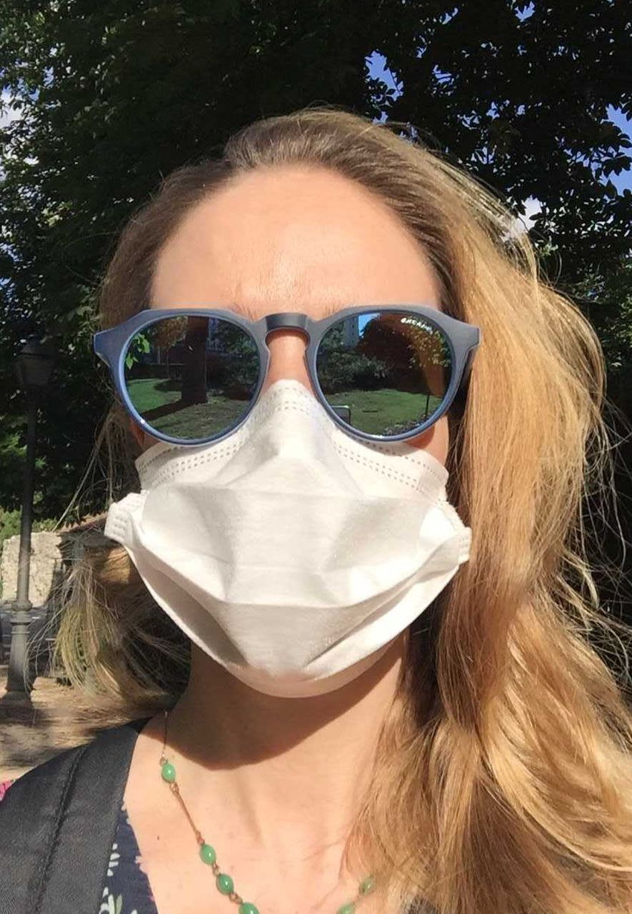 What to do with friends who don’t social distance - BBC Worklife