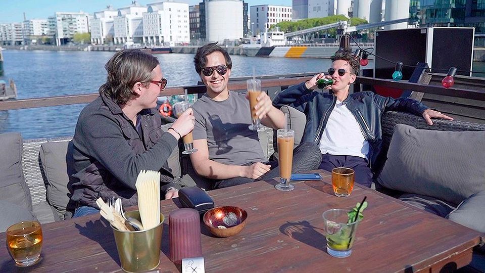 The 1957 flu that killed one million people - BBC Reel