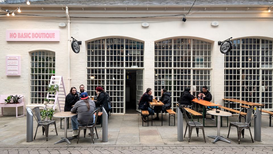 Birmingham's famous forward steps - Article