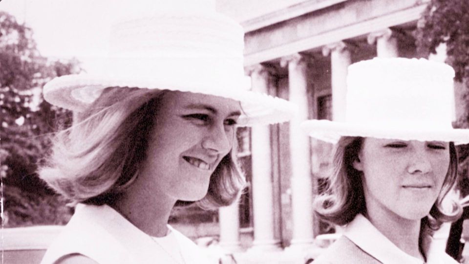 The mystery of Tutankhamun's 'space dagger' - BBC Reel