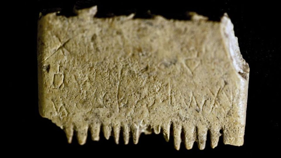 The murder mystery of Spain's 'Pit of Bones' - BBC Reel