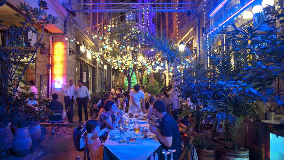 Istanbul by night - BBC Travel