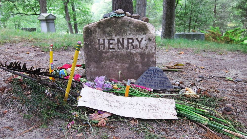 Nathaniel Hawthorne Grave