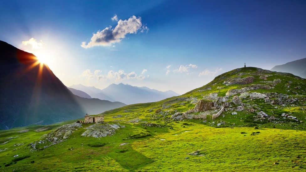 Southwest France’s best for mountains: The Pyrenees - BBC Travel