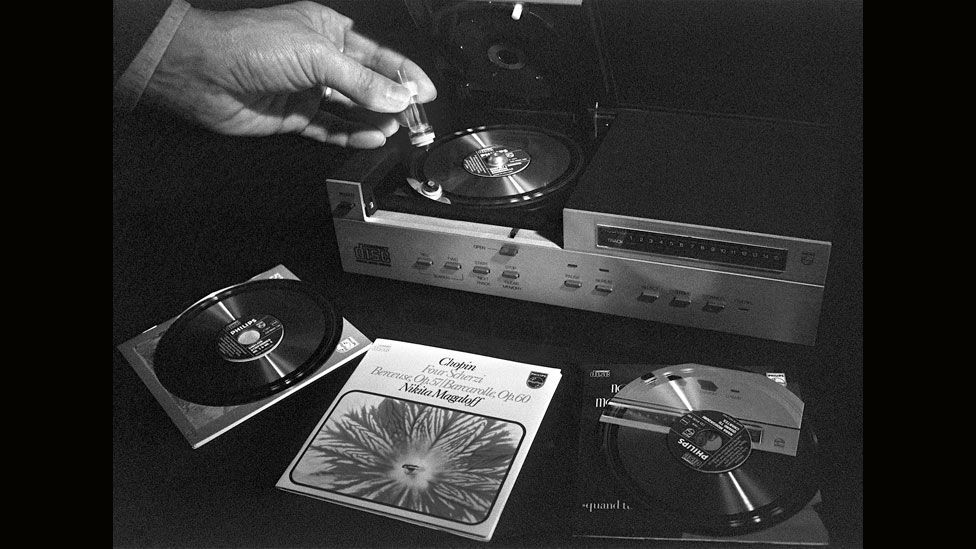 CES: Hits and misses of the last 45 years - BBC Future