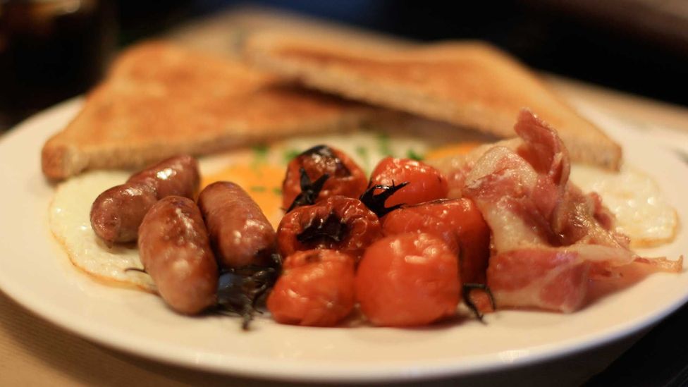 British cafes win favour in Paris - BBC Travel