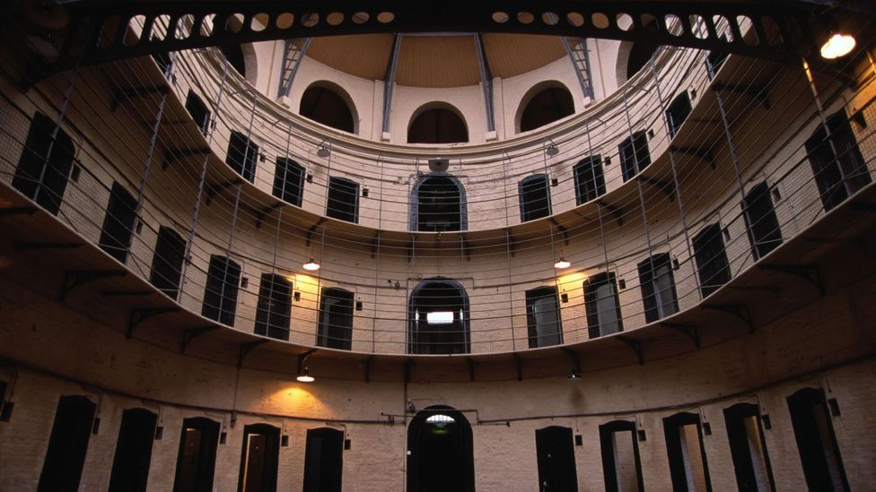 Prison tours: A taste of life behind bars - BBC Travel