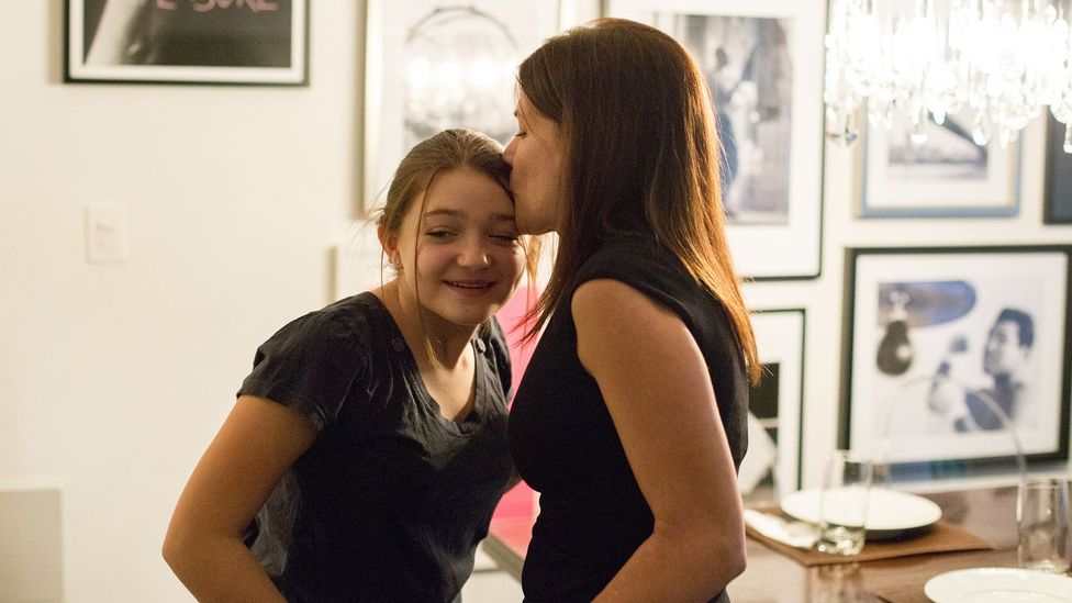 Balancing work and life in the city that never sleeps - BBC Worklife