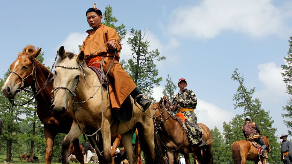 Mongolia’s manly games - BBC Travel