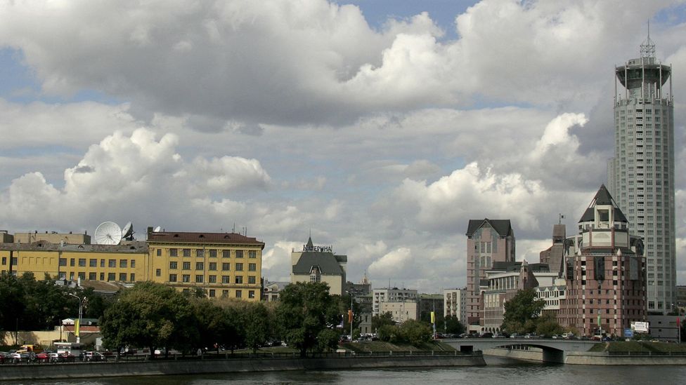 Home-buying around the world - BBC Worklife