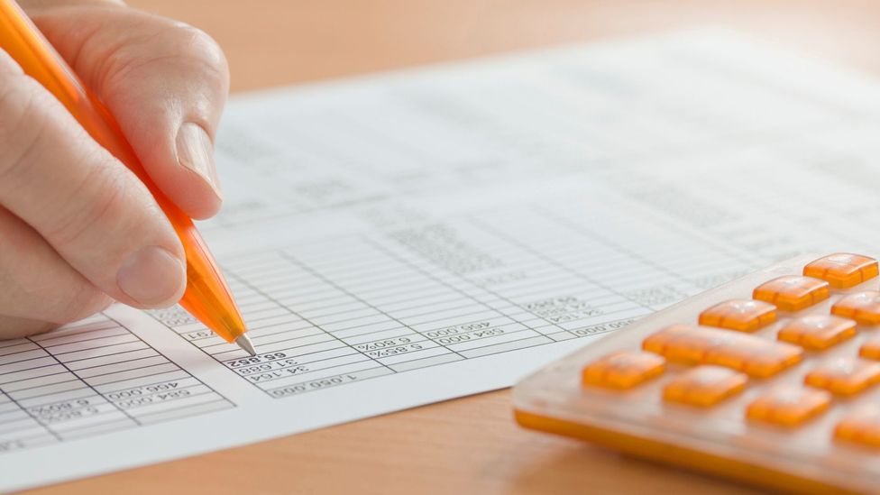 Five embarrassing spreadsheet snafus - BBC Worklife