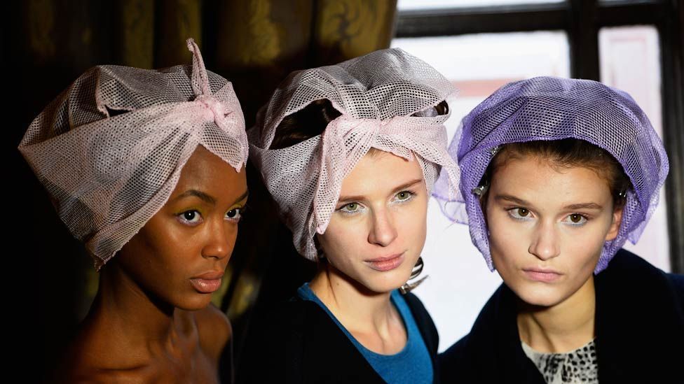 Beautiful photos from London Fashion Week - BBC Culture