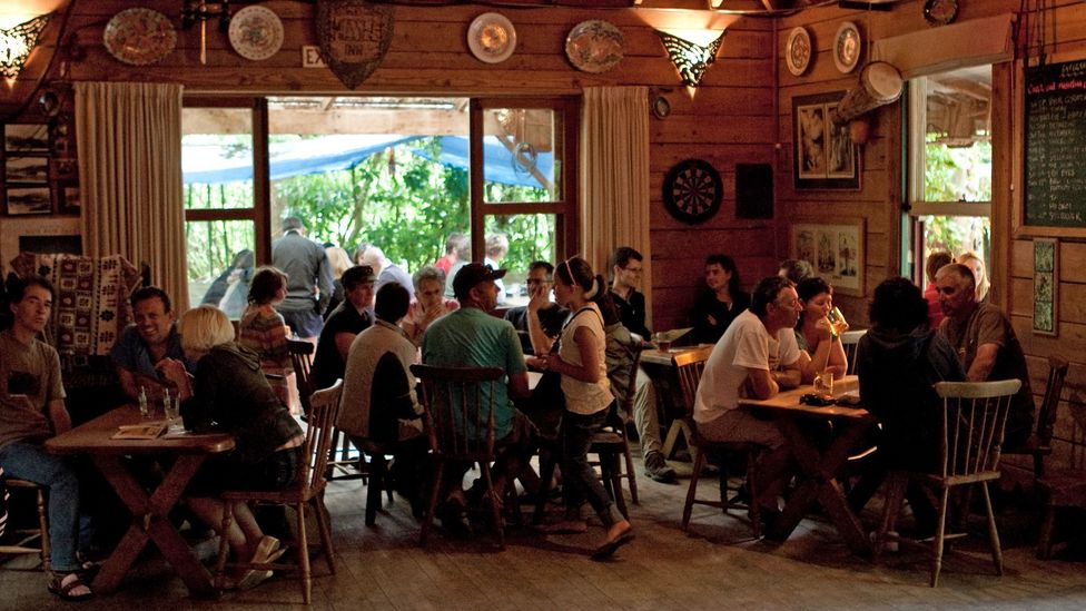 New Zealand’s craft beer battle - BBC Travel