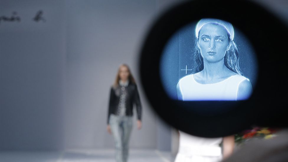 Stunning photos from Paris Fashion Week - BBC Culture