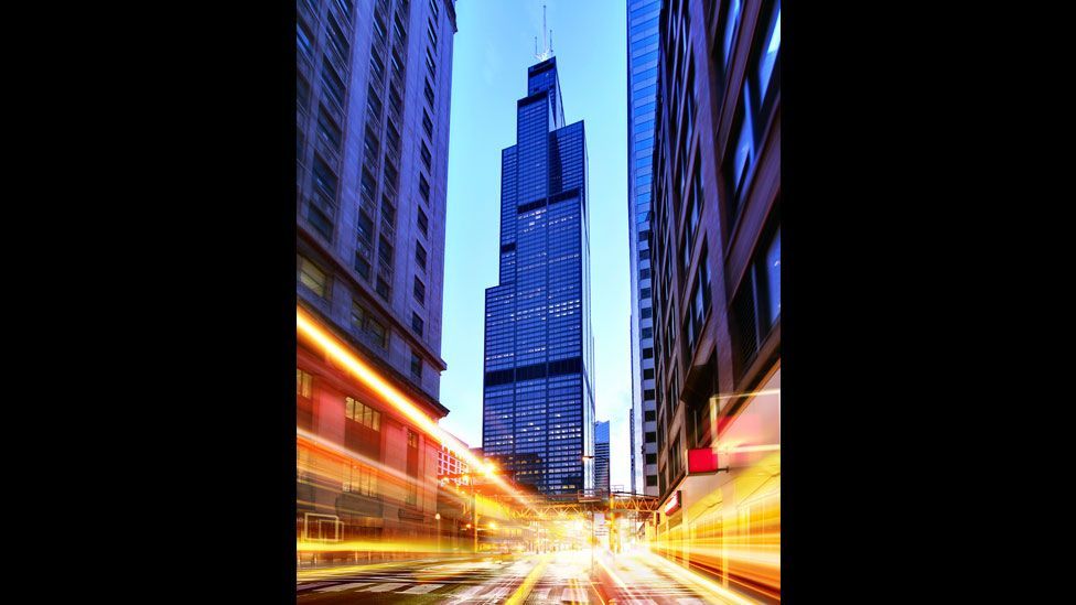 Are we on the brink of the first mile-high building? - BBC Future