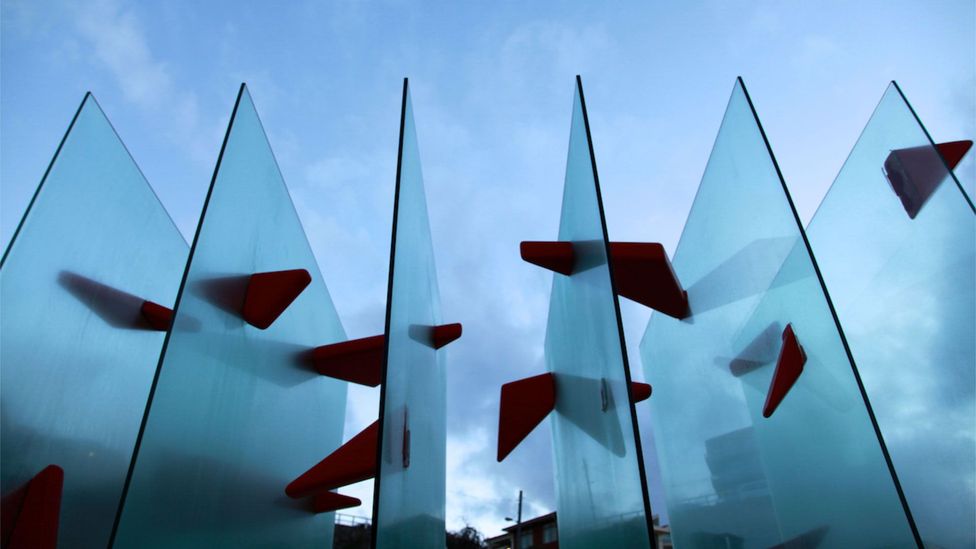 Sydney’s Sculpture by the Sea - BBC Travel